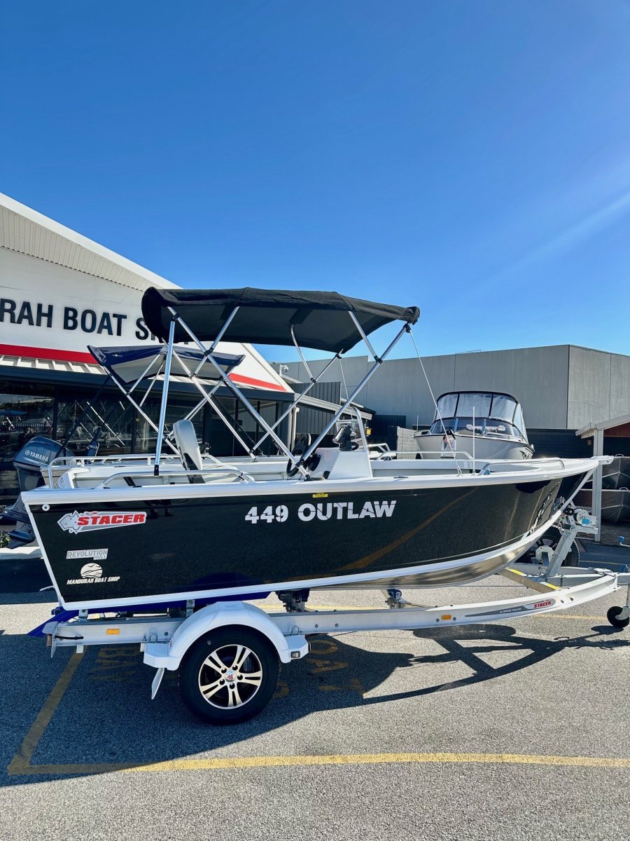 2024 Stacer 449 Outlaw Side Console | Boat Research | Yachthub