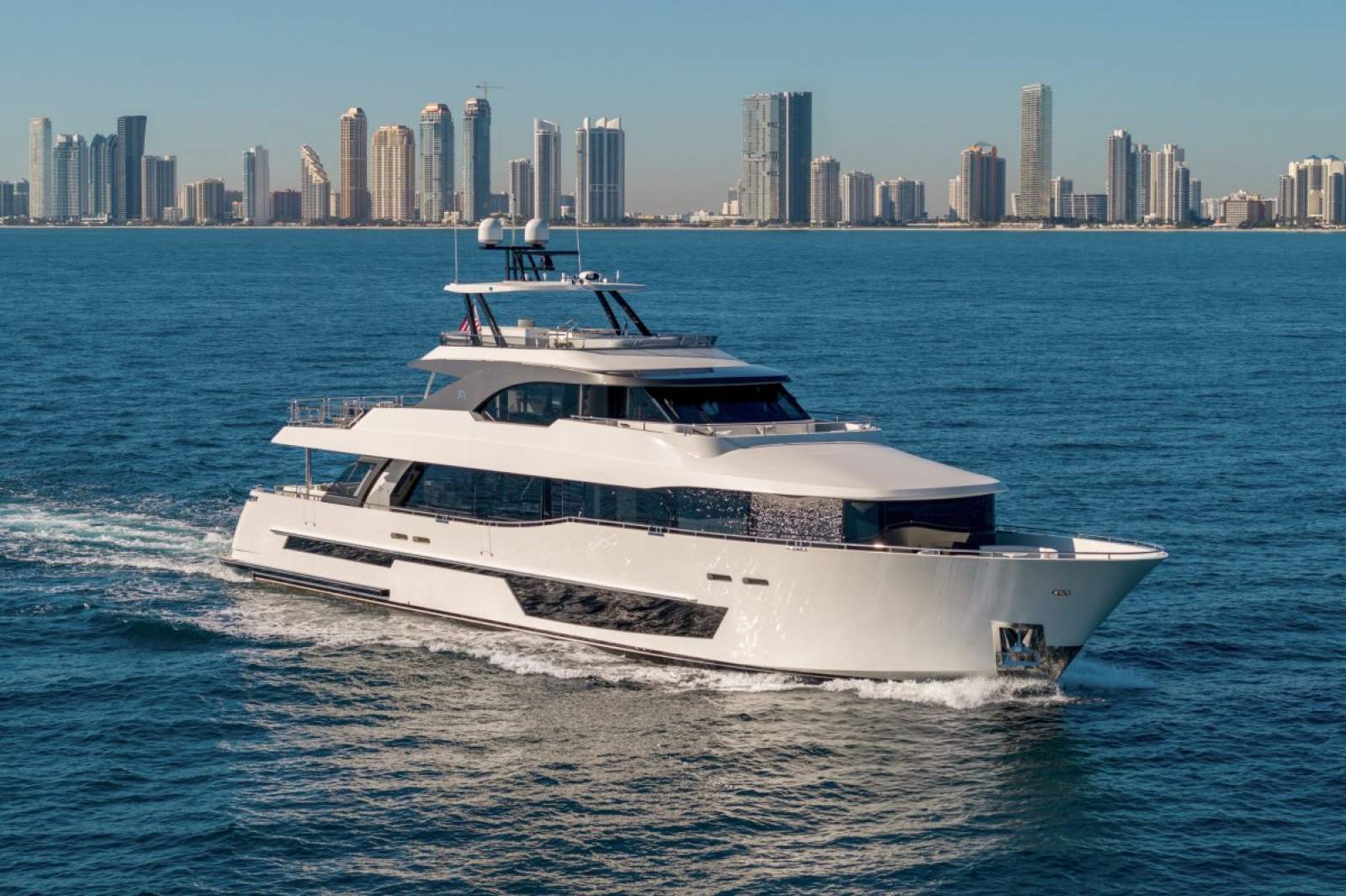 2026 Ocean Alexander 37l | Boat Research | Boats Online