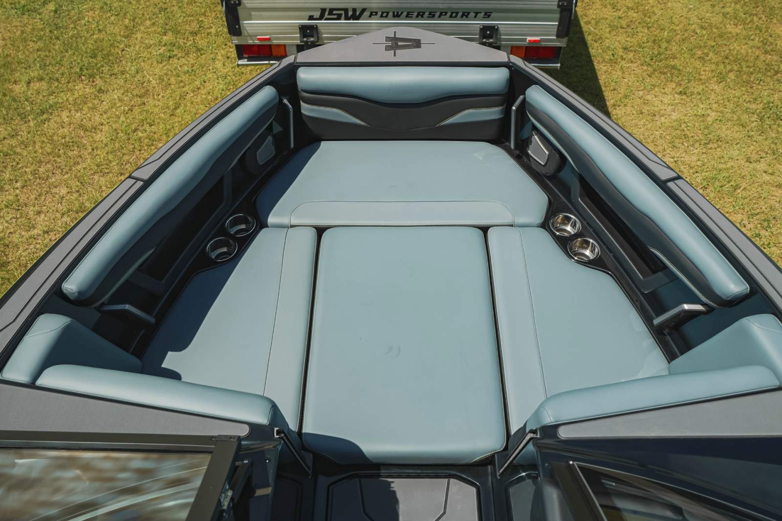 2025 Axis T220 | Boat Research | Boats Online