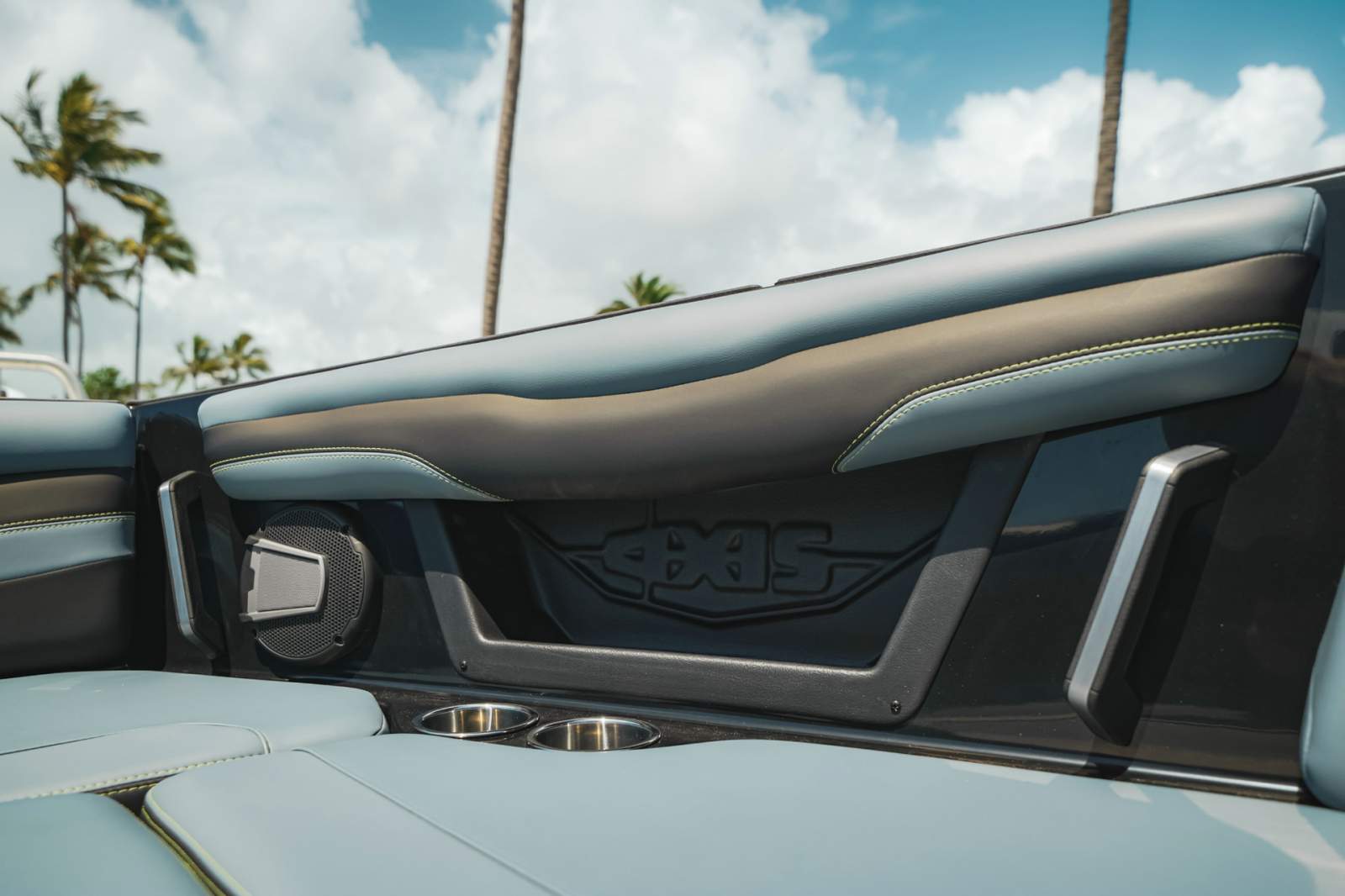 2025 Axis T220 | Boat Research | Boats Online