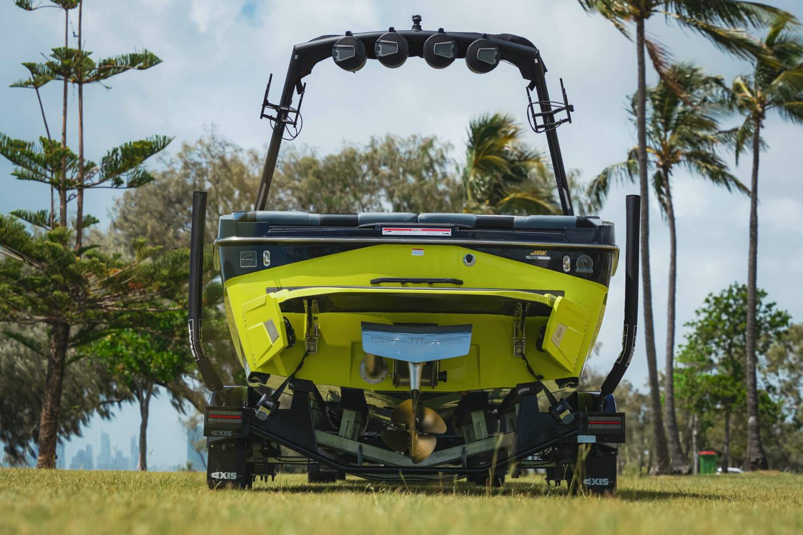 2025 Axis T220 | Boat Research | Boats Online