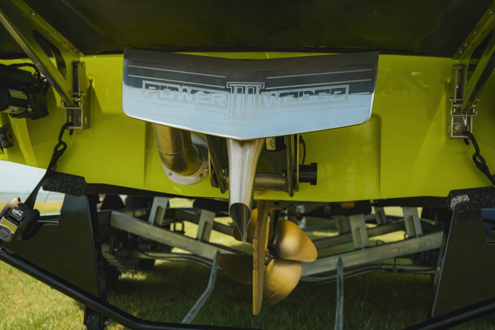 2025 Axis T220 | Boat Research | Boats Online