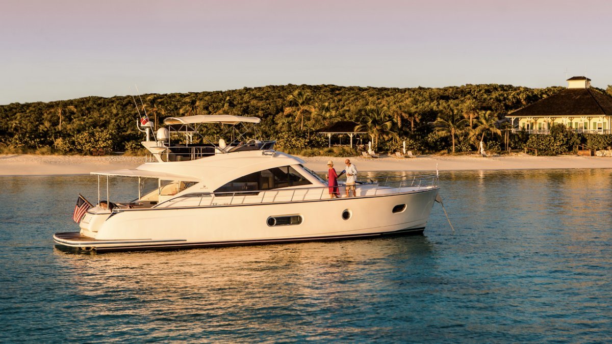 2025 Belize 54 Daybridge | Boat Research | Yachthub