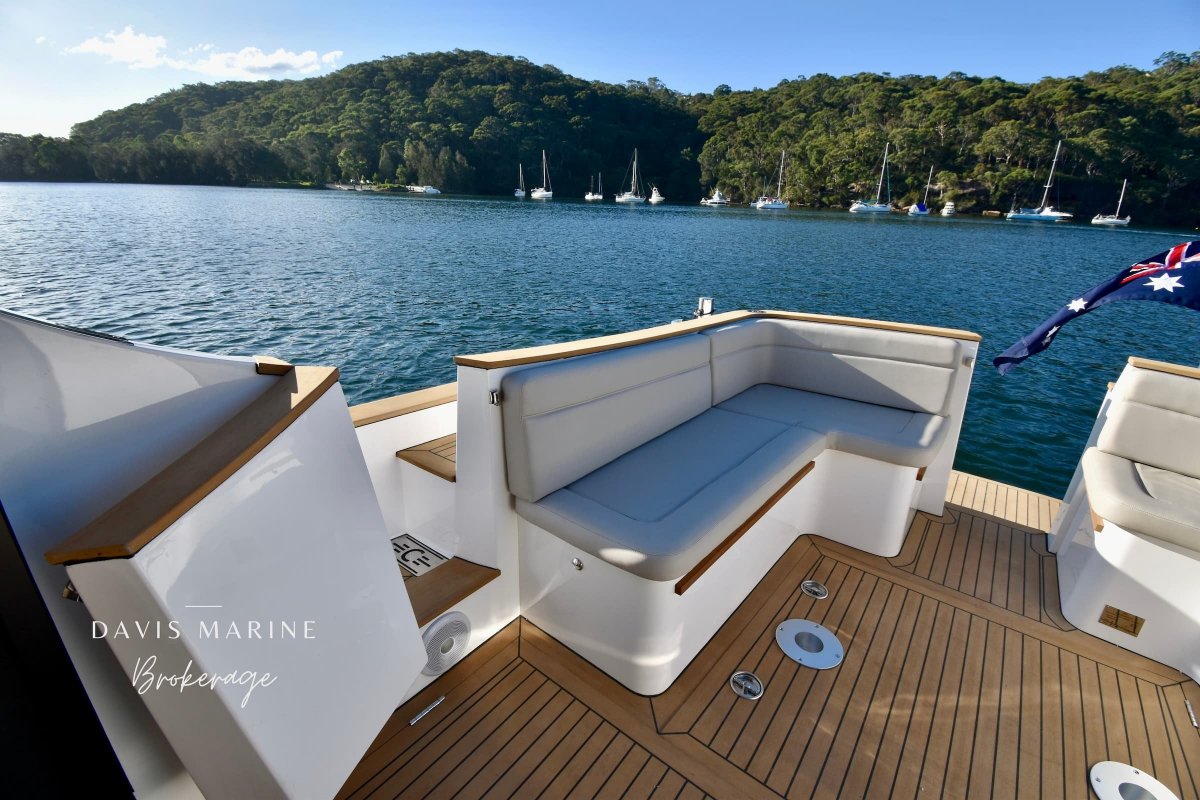 2025 Duchy Motor Launches Duchy 35 | Boat Research | Yachthub