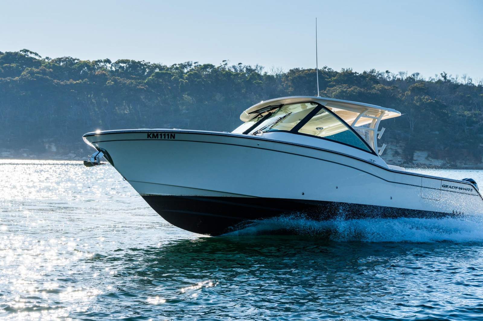 2025 Grady-white Freedom 325 | Boat Research | Boats Online