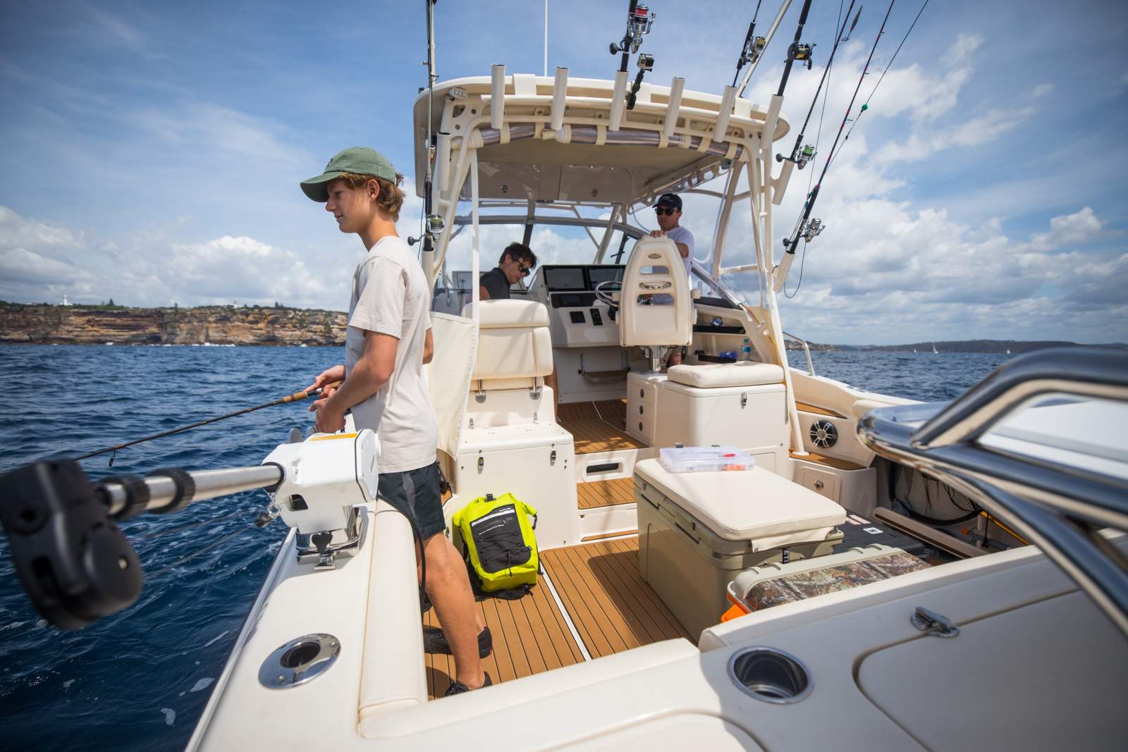 2025 Grady-white Marlin 300 | Boat Research | Yachthub