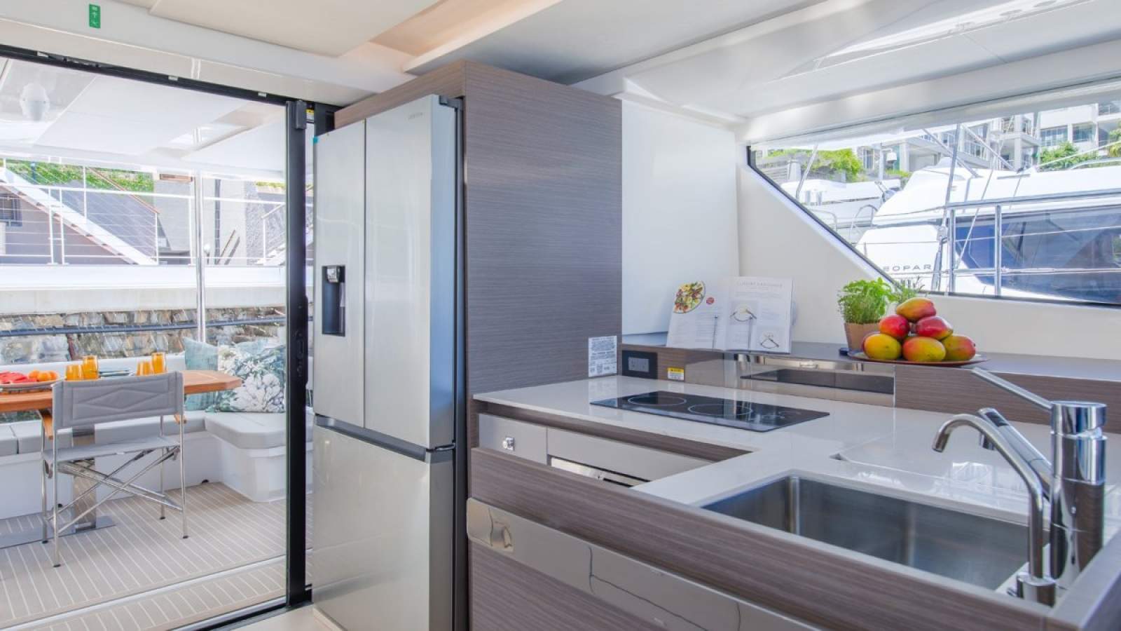 2025 Leopard Catamarans 46 Powercat | Boat Research | Boats Online