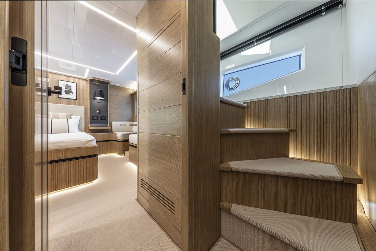 2025 Pearl 62 | Boat Research | Boats Online