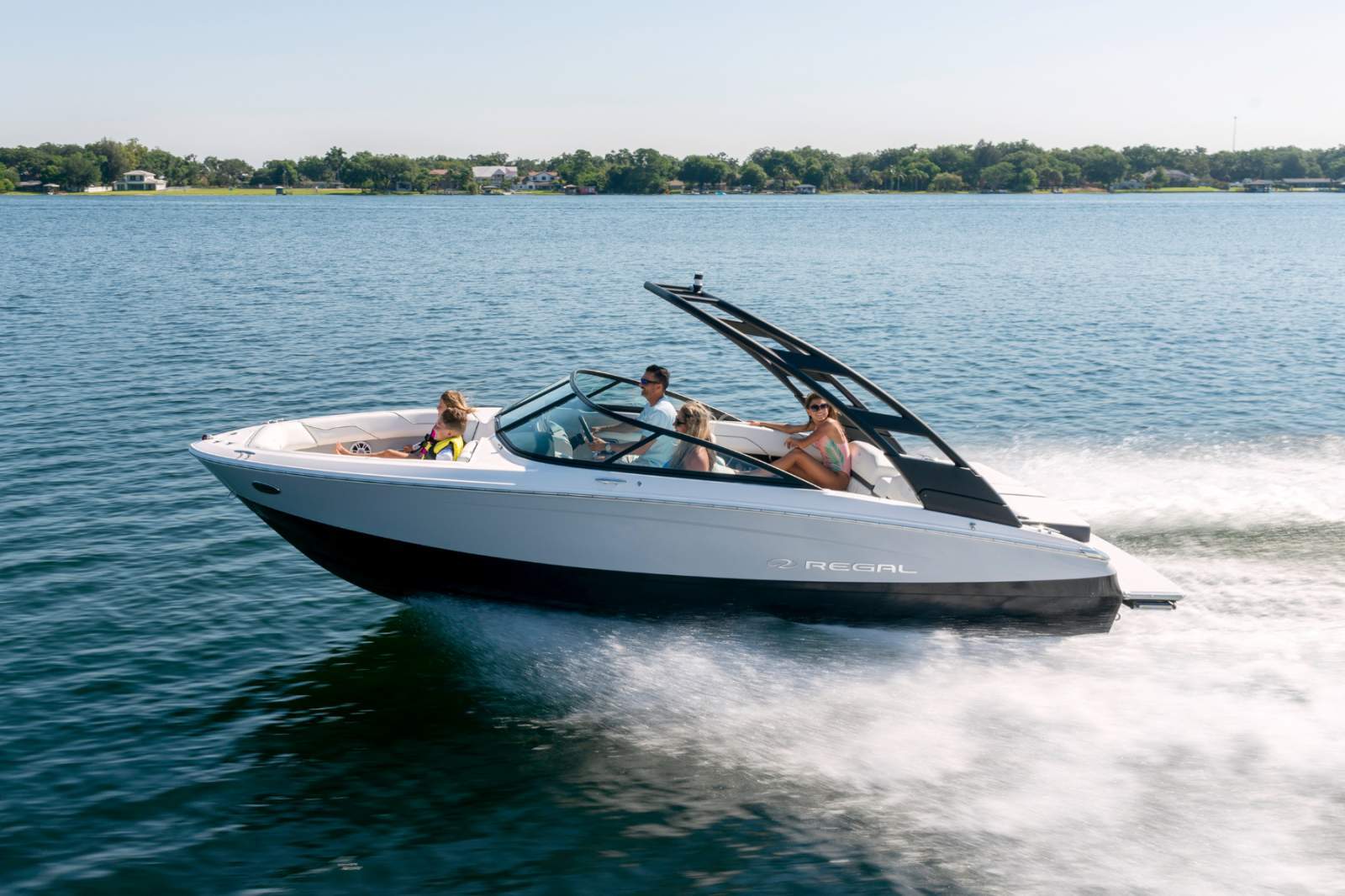 2025 Regal Ls2 | Boat Research | BoatsOnline