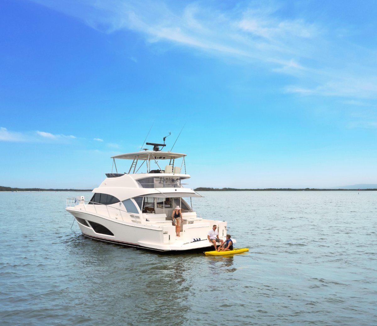 2025 Riviera 46 Sports Motor Yacht | Boat Research | Yachthub