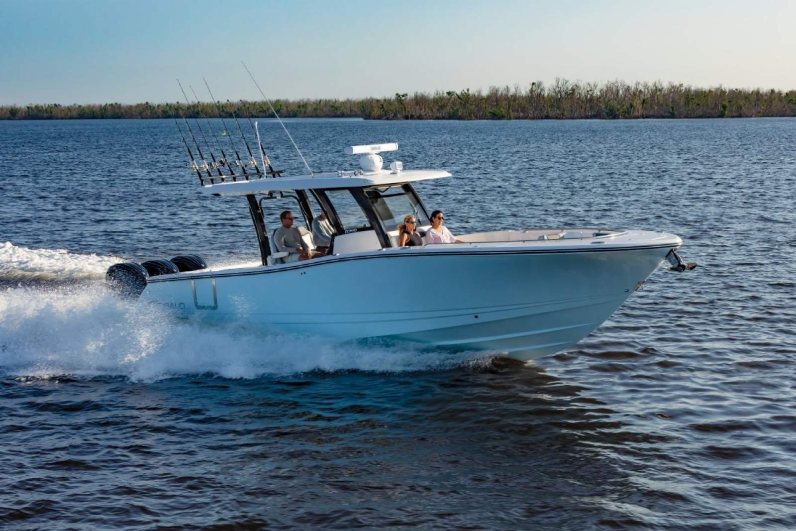 2025 Robalo R360 Cc | Boat Research | BoatsOnline
