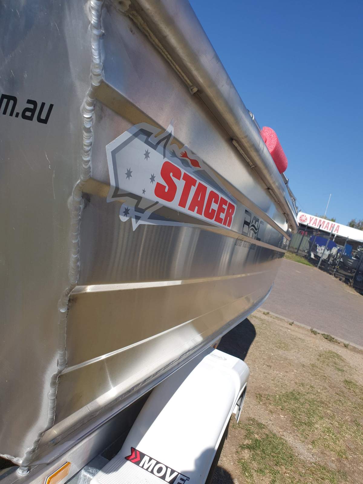 2025 Stacer 379 Proline | Boat Research | BoatsOnline