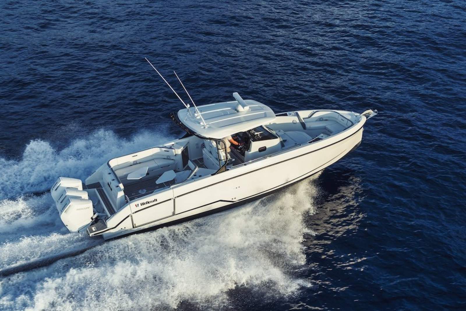2025 Wellcraft 38 T-top | Boat Research | BoatsOnline