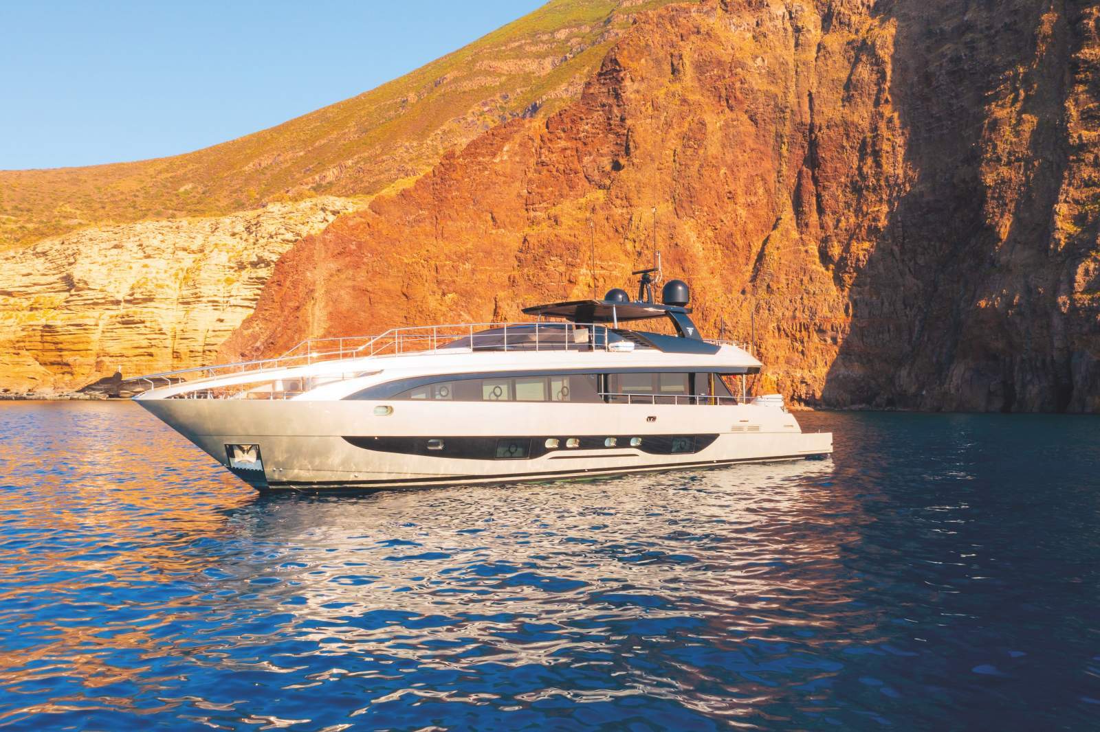 2024 Filippetti F100 | Boat Research | BoatsOnline