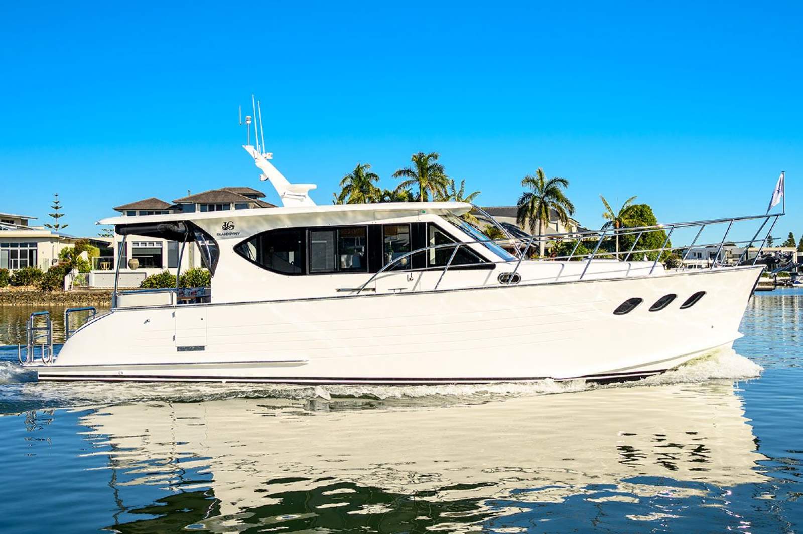 2024 Island Gypsy 40 Wide Body | Boat Research | Yachthub