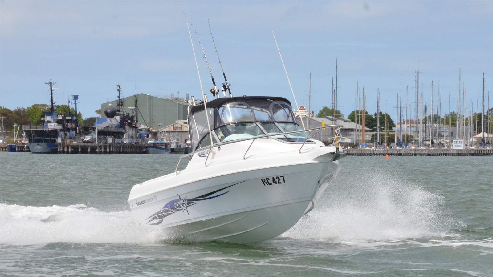 2025 Haines Hunter 565 Offshore | Boat Research | BoatsOnline