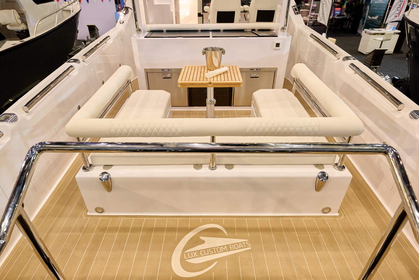 2024 Lux Custom Boats Orca380ht | Boat Research | Yachthub