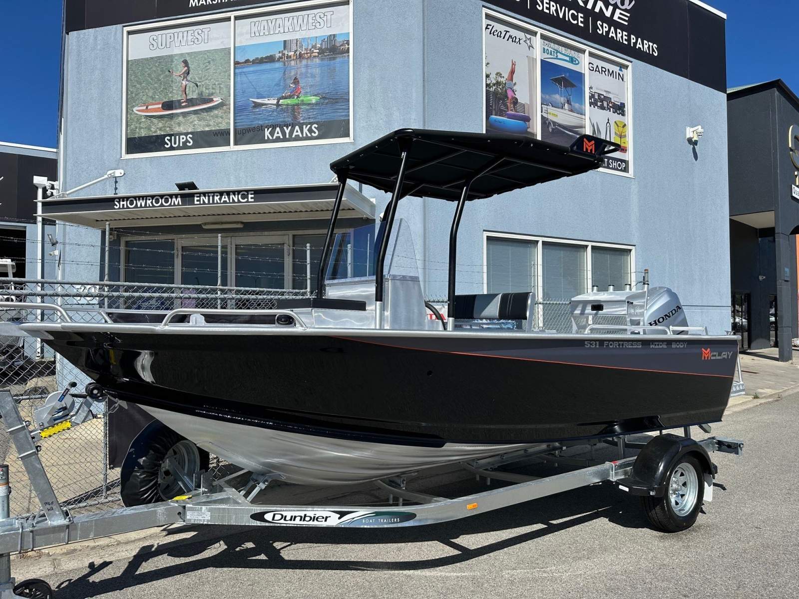 2024 Mclay 531 Fortress Wide Body | Boat Research | Boats Online