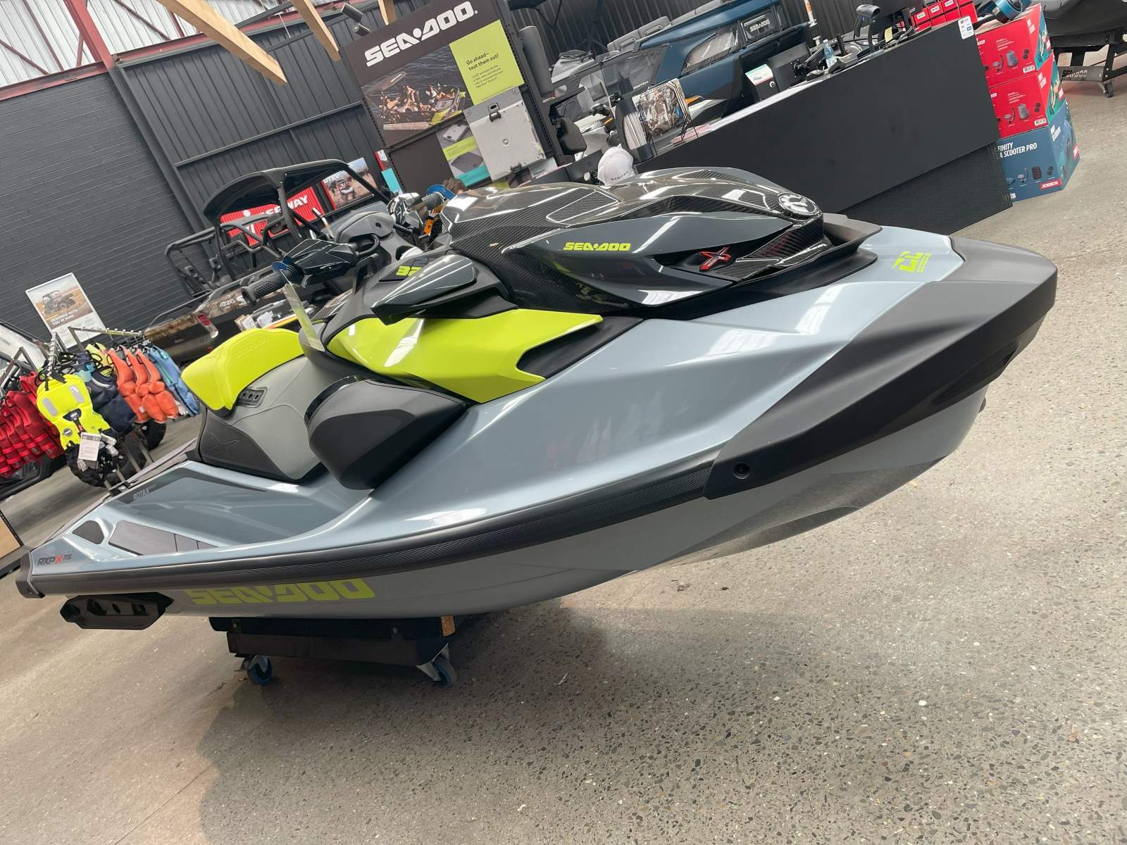 2024 Sea-doo Rxp-x Rs 325 | Boat Research | Yachthub
