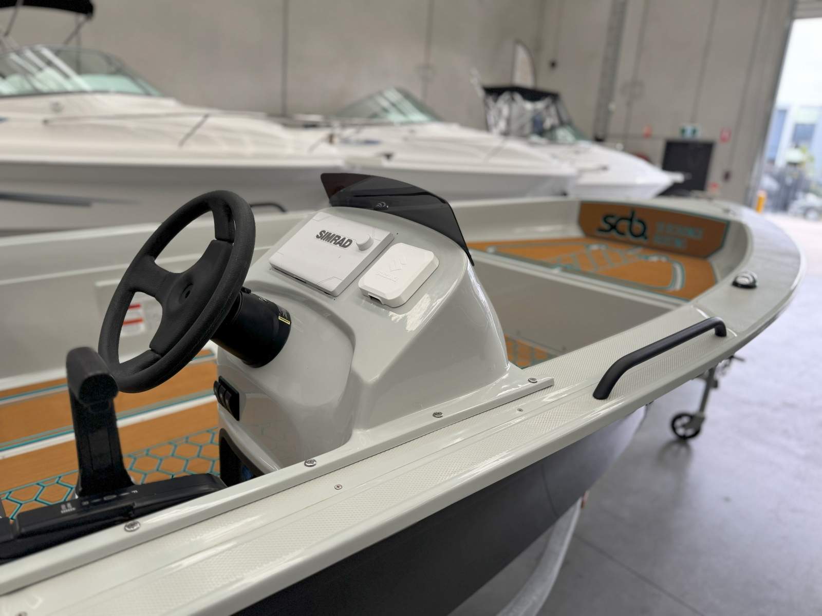 2021 Scbx Side Console | Boat Research | Boats Online