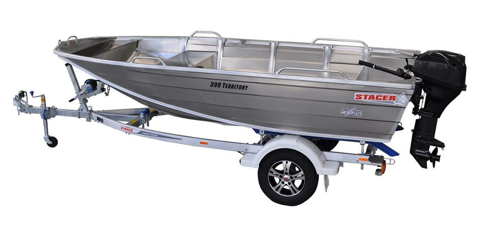 2025 Stacer 399 Territory Striker | Boat Research | Yachthub