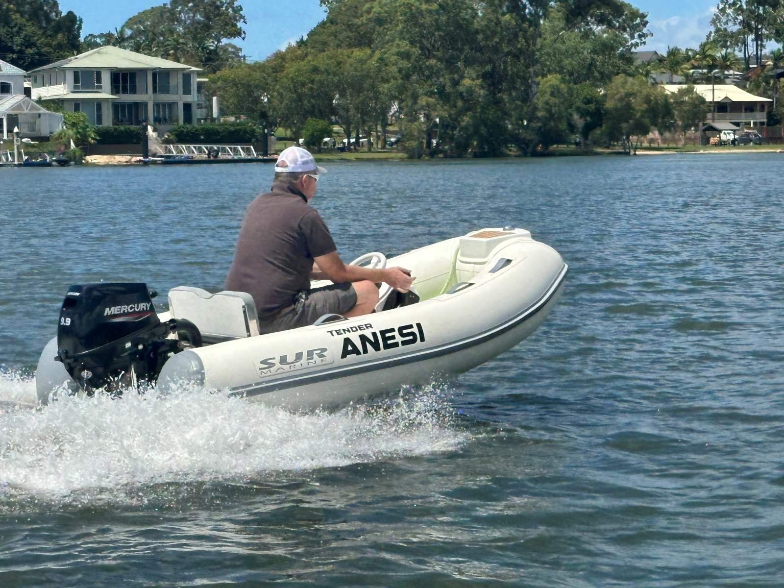 2024 Sur St 260 Classic | Boat Research | Yachthub