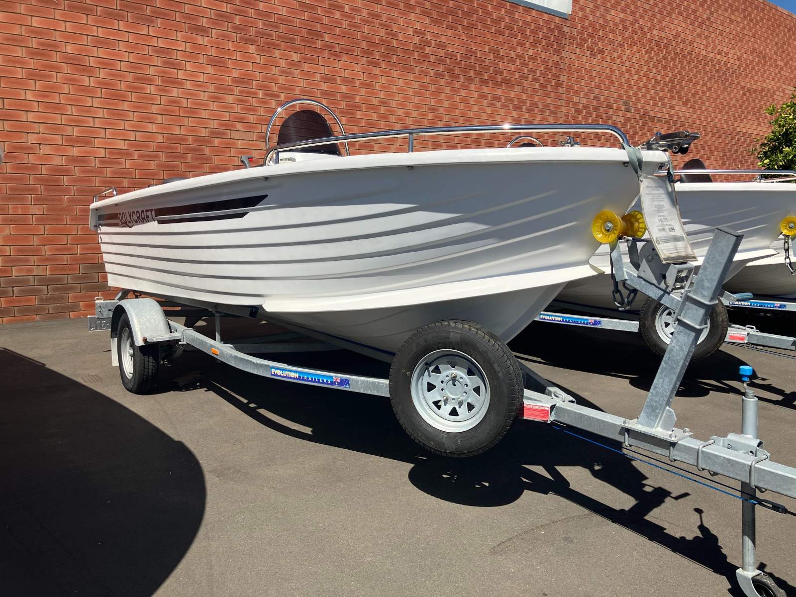 2022 Polycraft 4.80 Centre Console | Boat Research | BoatsOnline