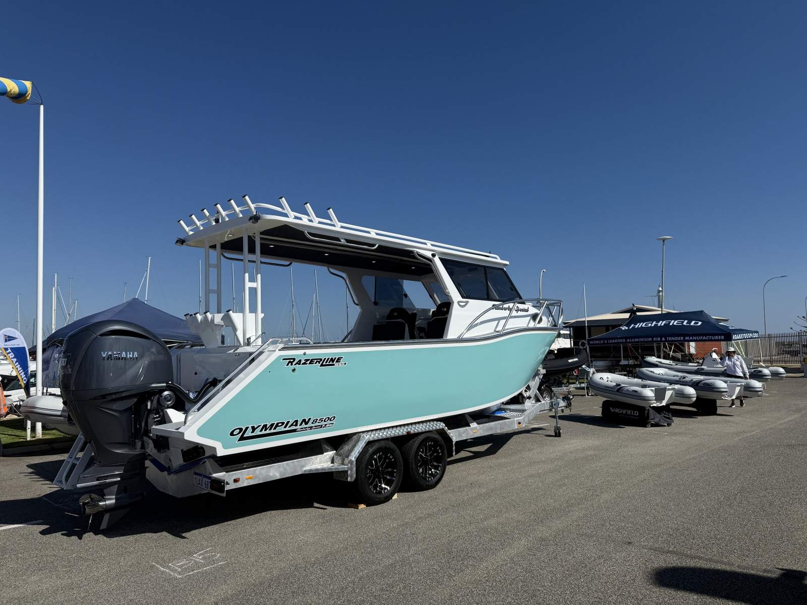 2025 Razerline 8500 Olympian Kimberley Special | Boat Research ...