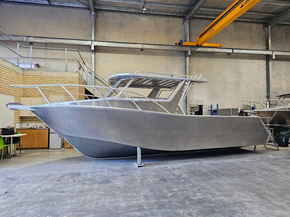 2025 Oceanic Fabrication 8.2 Hardtop | Boat Research | Boats Online