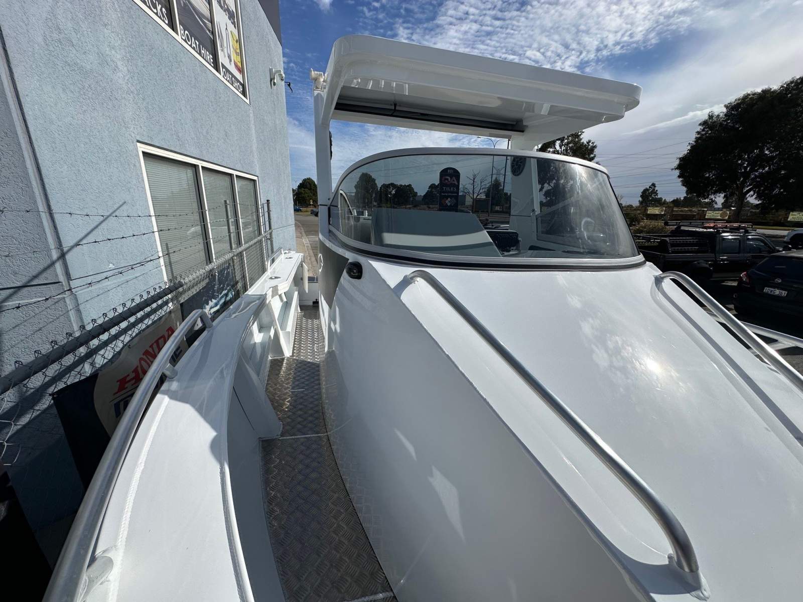 2025 Makocraft 631 Island Cab Ht | Boat Research | BoatsOnline