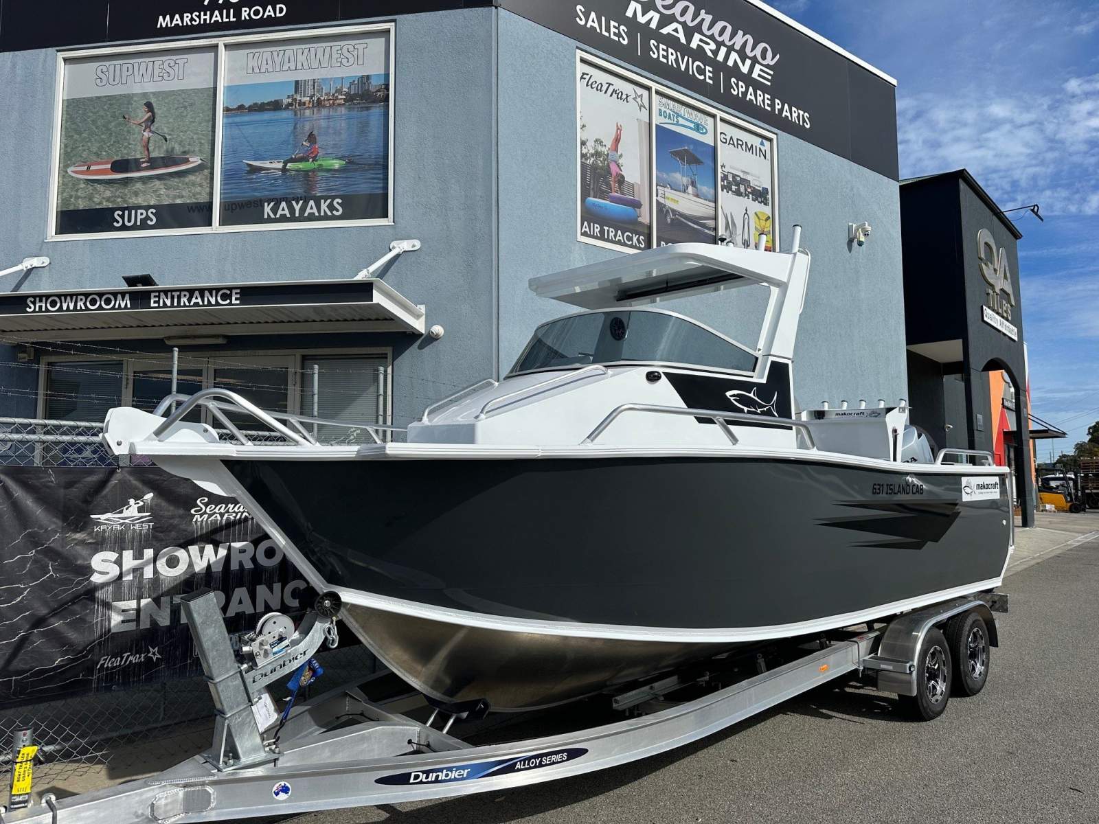 2025 Makocraft 631 Island Cab Ht | Boat Research | Boats Online