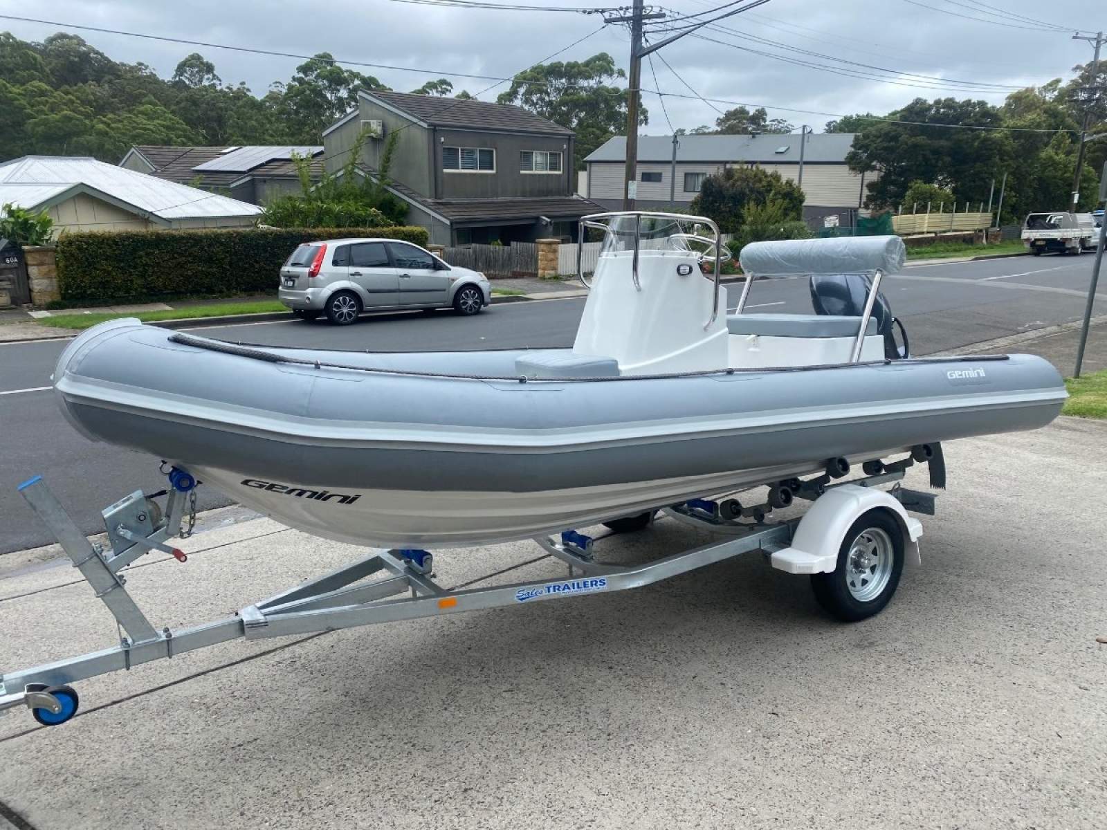 2025 Gemini Waverider 505 | Boat Research | Boats Online