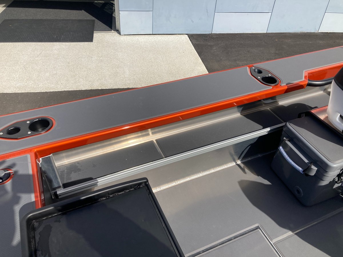 2025 Senator 500 | Boat Research | Boats Online