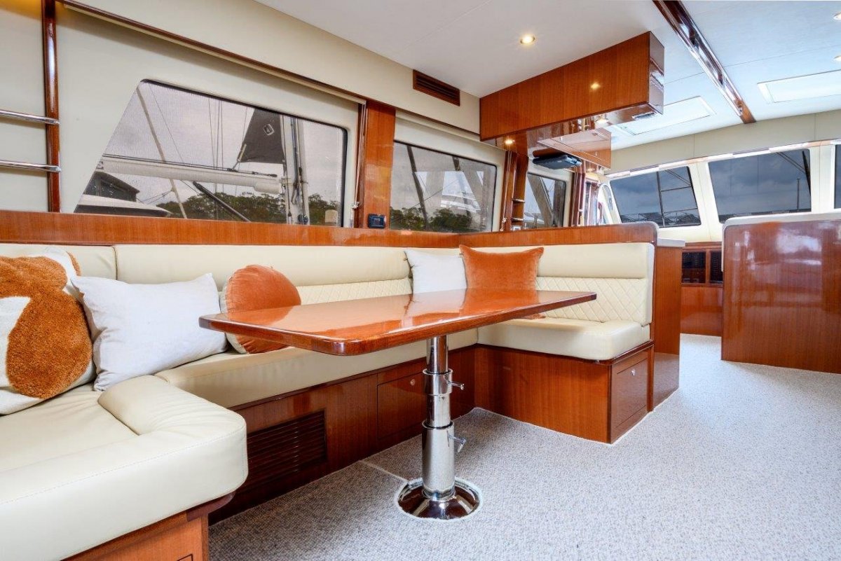 2026 Alaska 49 Sedan | Boat Research | Boats Online