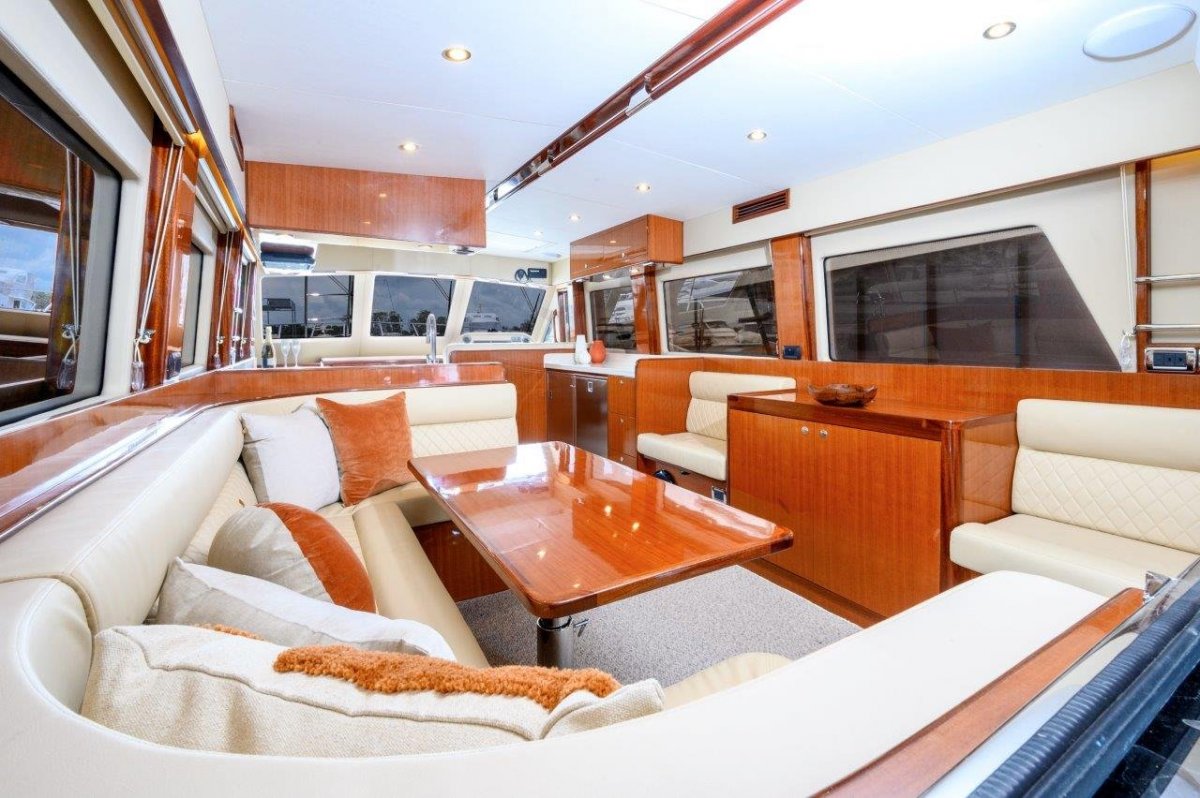 2026 Alaska 49 Sedan | Boat Research | Boats Online