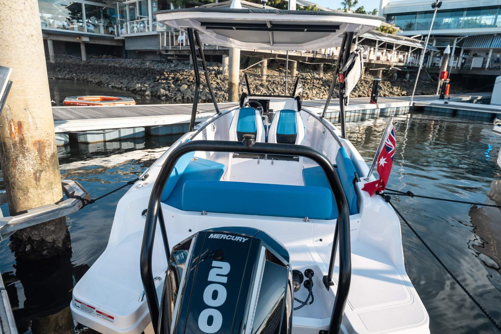 2025 Axopar 22 T-top | Boat Research | Yachthub