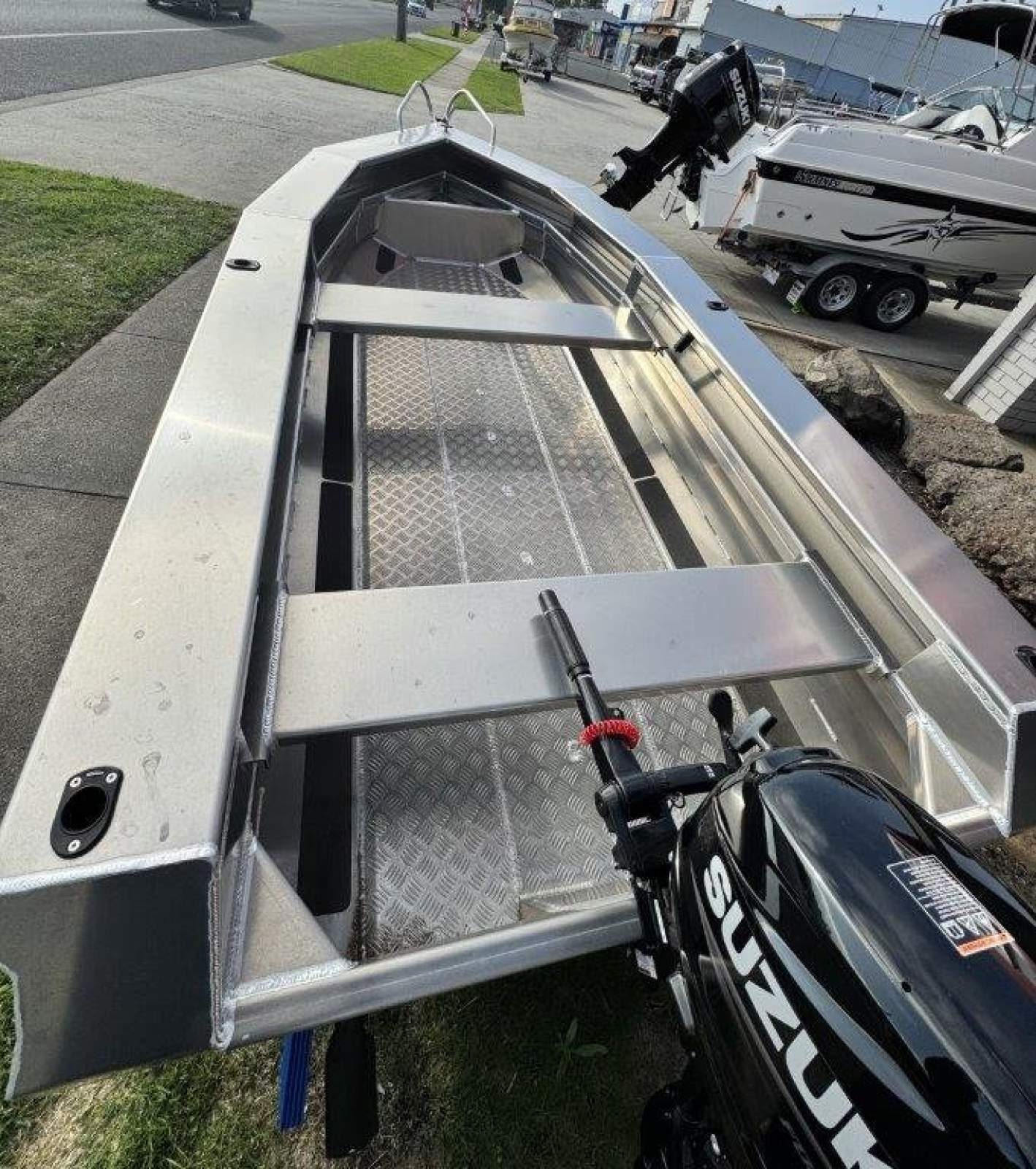 2024 Senator Is400 | Boat Research | Yachthub