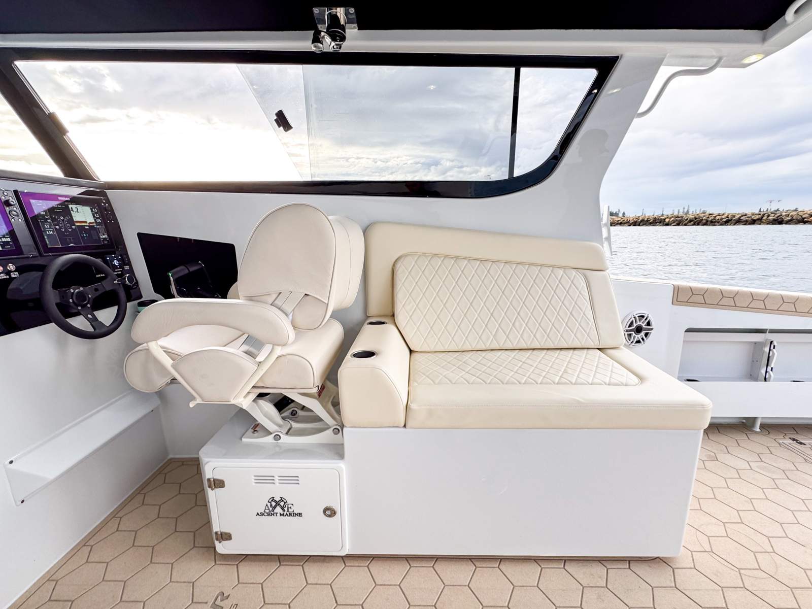 2026 Ascent Marine Axe 80 | Boat Research | BoatsOnline