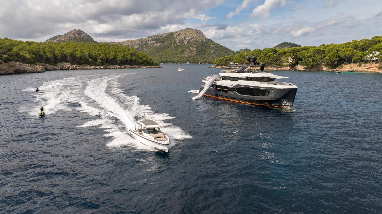 2025 Numarine 37xp Explorer Yacht | Boat Research | BoatsOnline