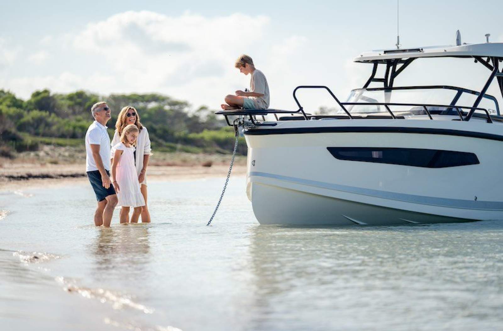 2026 Navan S30 | Boat Research | BoatsOnline