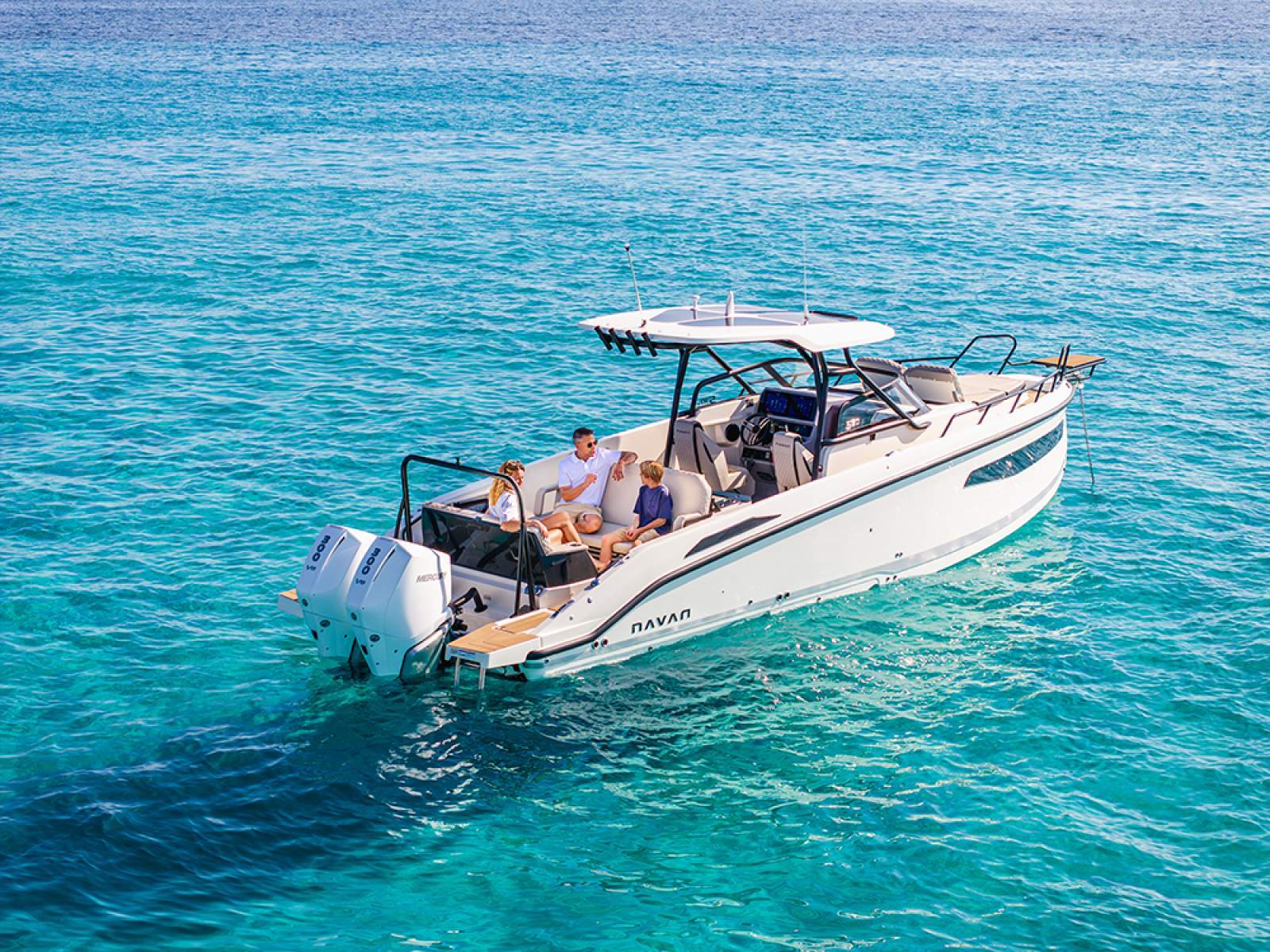 2026 Navan S30 | Boat Research | BoatsOnline