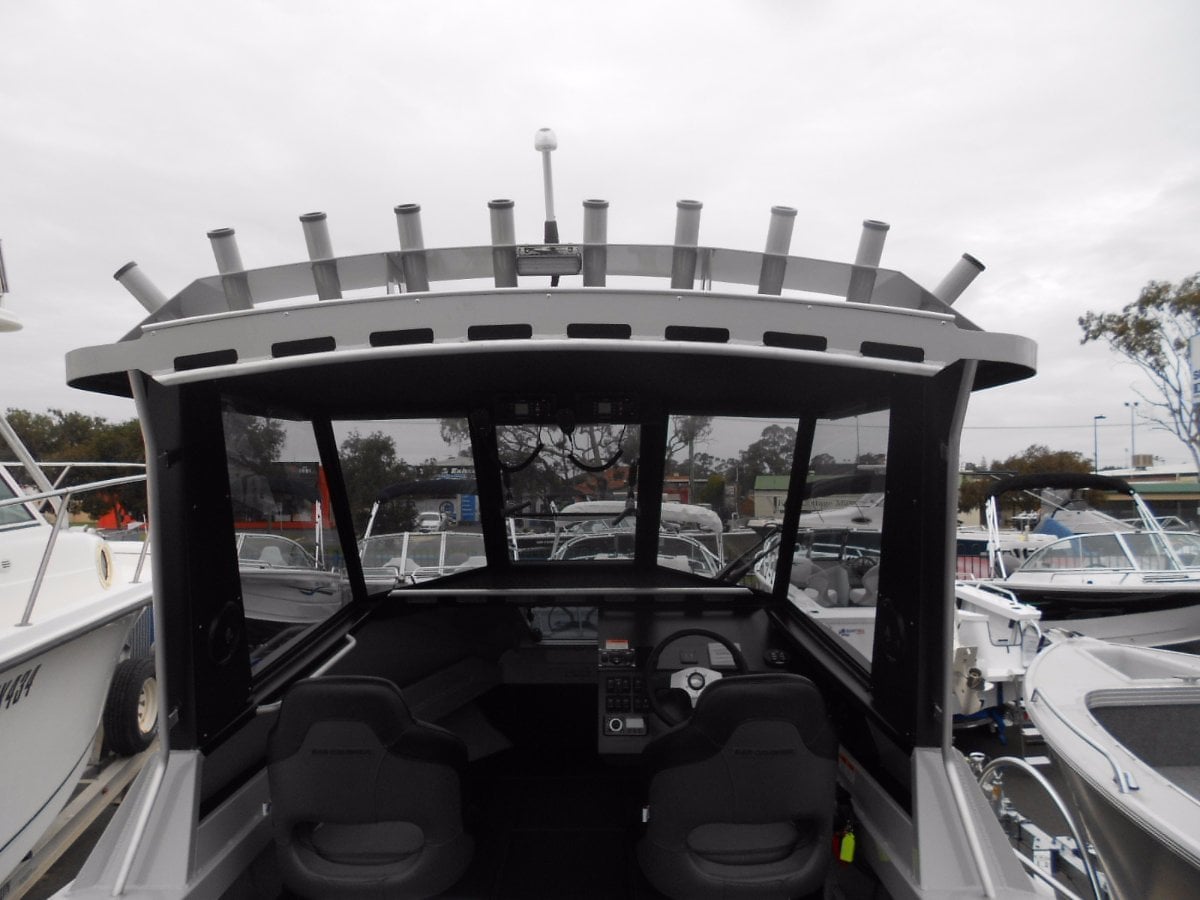 2015 Bar Crusher 670ht | Boat Research | Boats Online