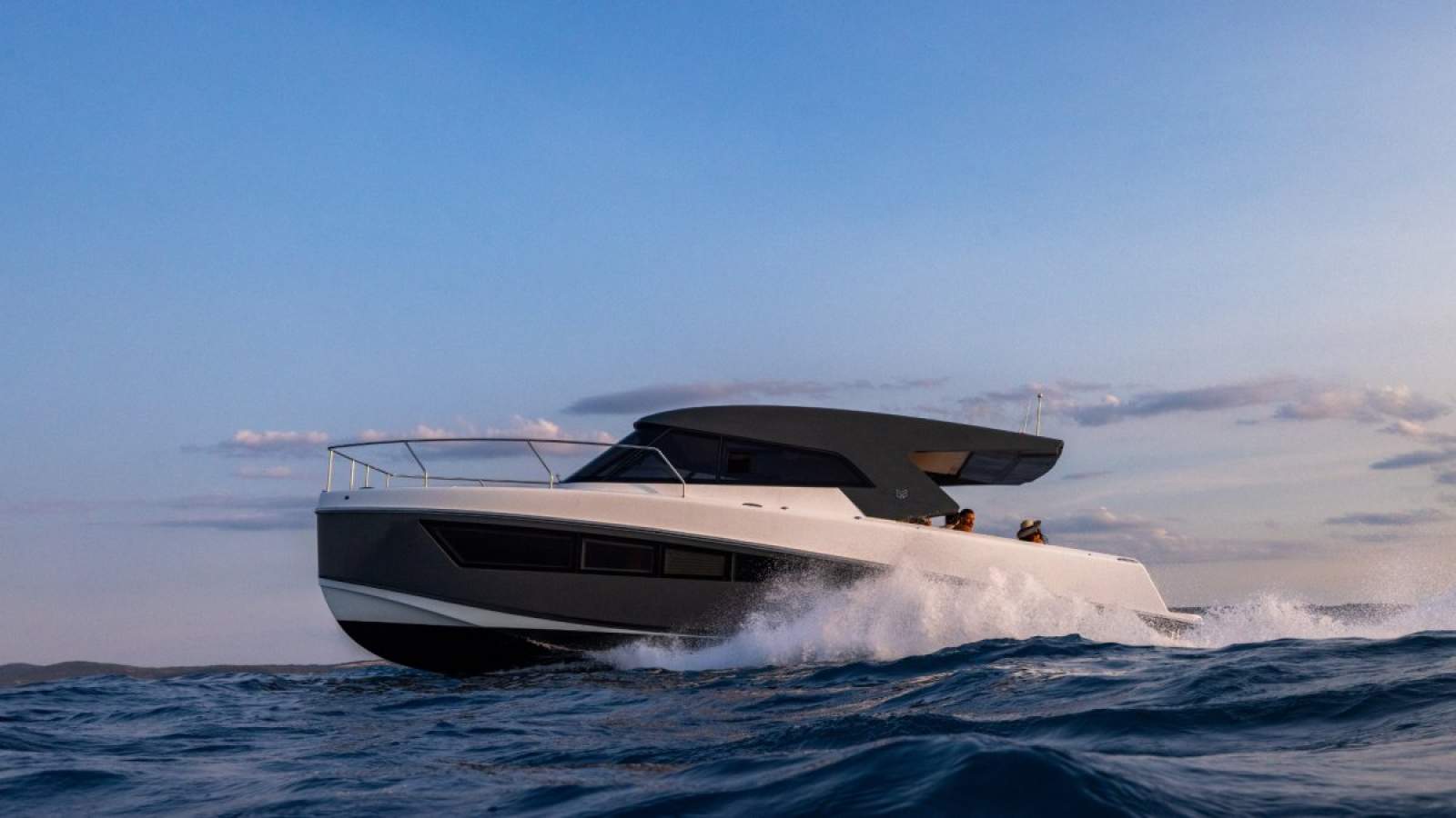 2026 Makai M37 | Boat Research | BoatsOnline