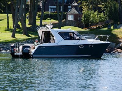 2016 Arrowcat 30 | Boat Research | Yachthub