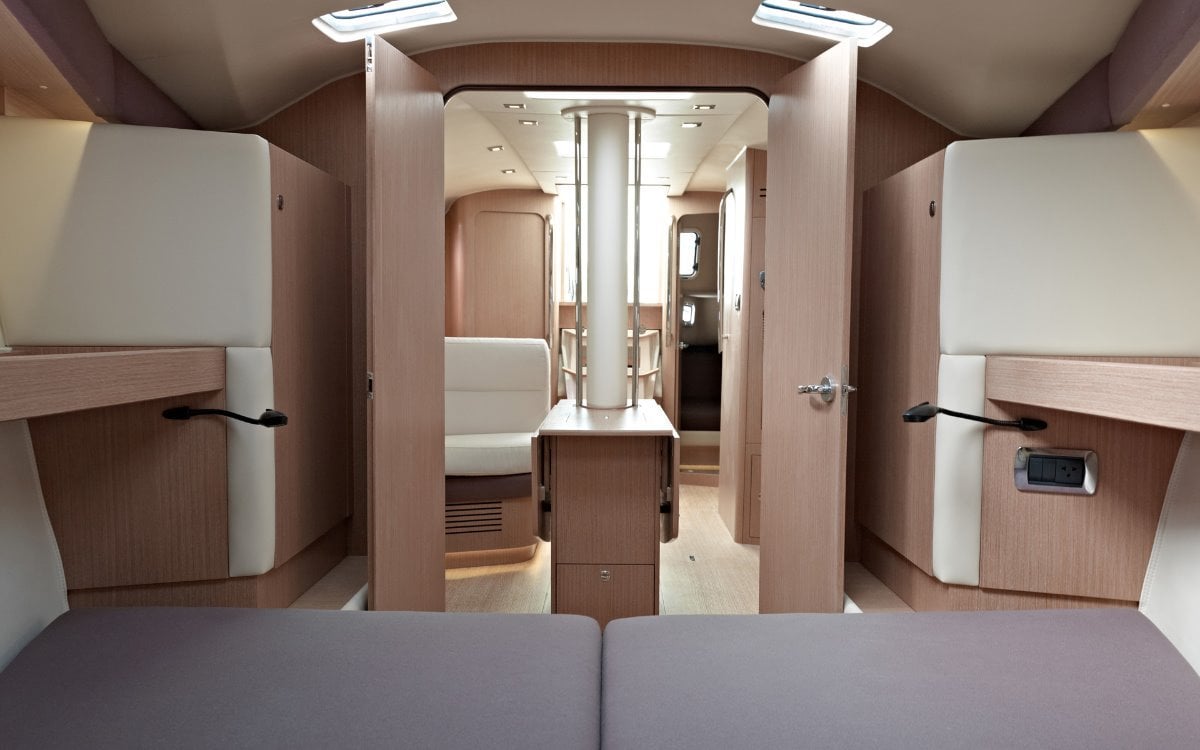 2016 Azuree 40 Cruiser | Boat Research | Boats Online