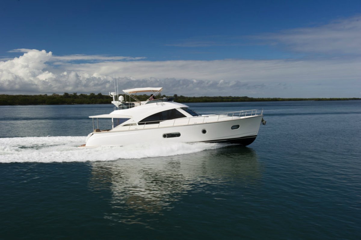 2015 Belize 54 Daybridge | Boat Research | Yachthub