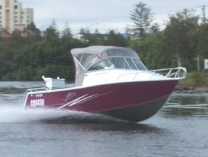 2016 Stessl 530 Seahawk | Boat Research | Yachthub