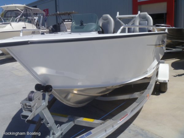 2016 Stacer 489 Nomad Ranger | Boat Research | BoatsOnline
